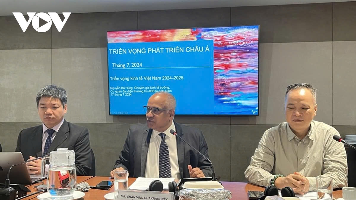 ADB maintains positive outlook for Vietnamese economy in 2025